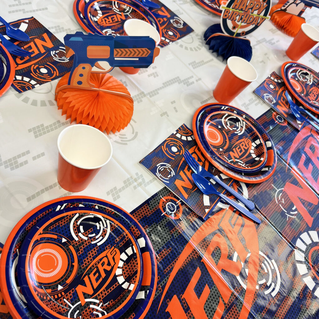 Nerf Party Kit for 8 or 16 Guests - Party Direct